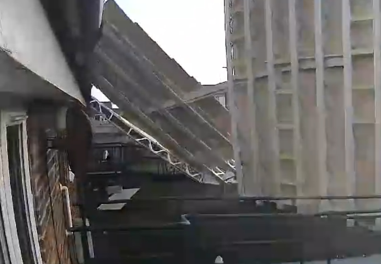 Shock as roof hits Amble homes during Storm Éowyn - The Ambler